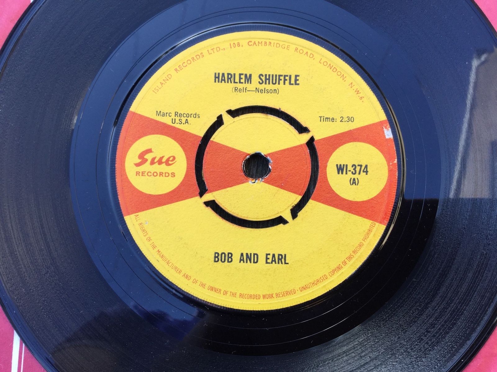 popsike.com - Harlem Shuffle - Bob And Earl - 1965 Uk Sue Records ...