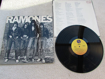 popsike.com - THE RAMONES LP S/T DEBUT ORIG SIRE RECORDS 1976 ...