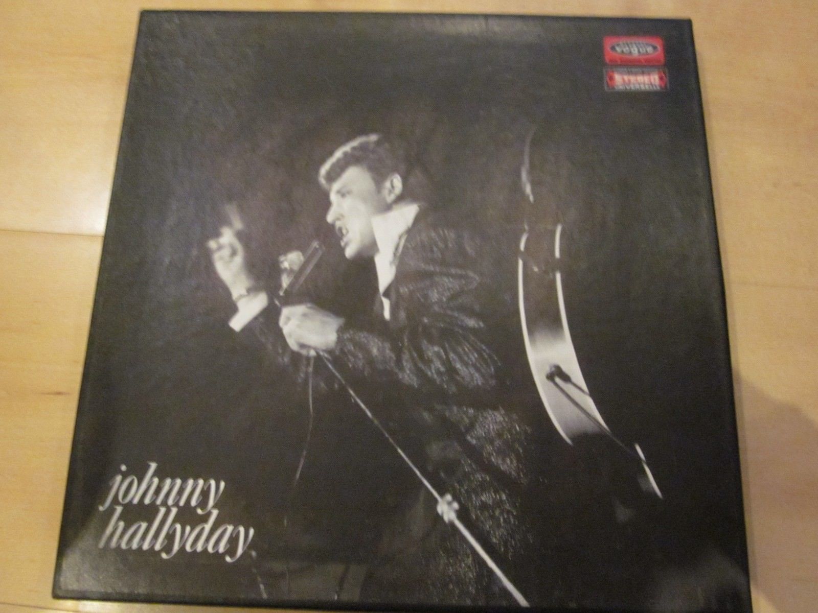 popsike.com - COFFRET COF 10 3 VINYLES JOHNNY HALLYDAY - auction details