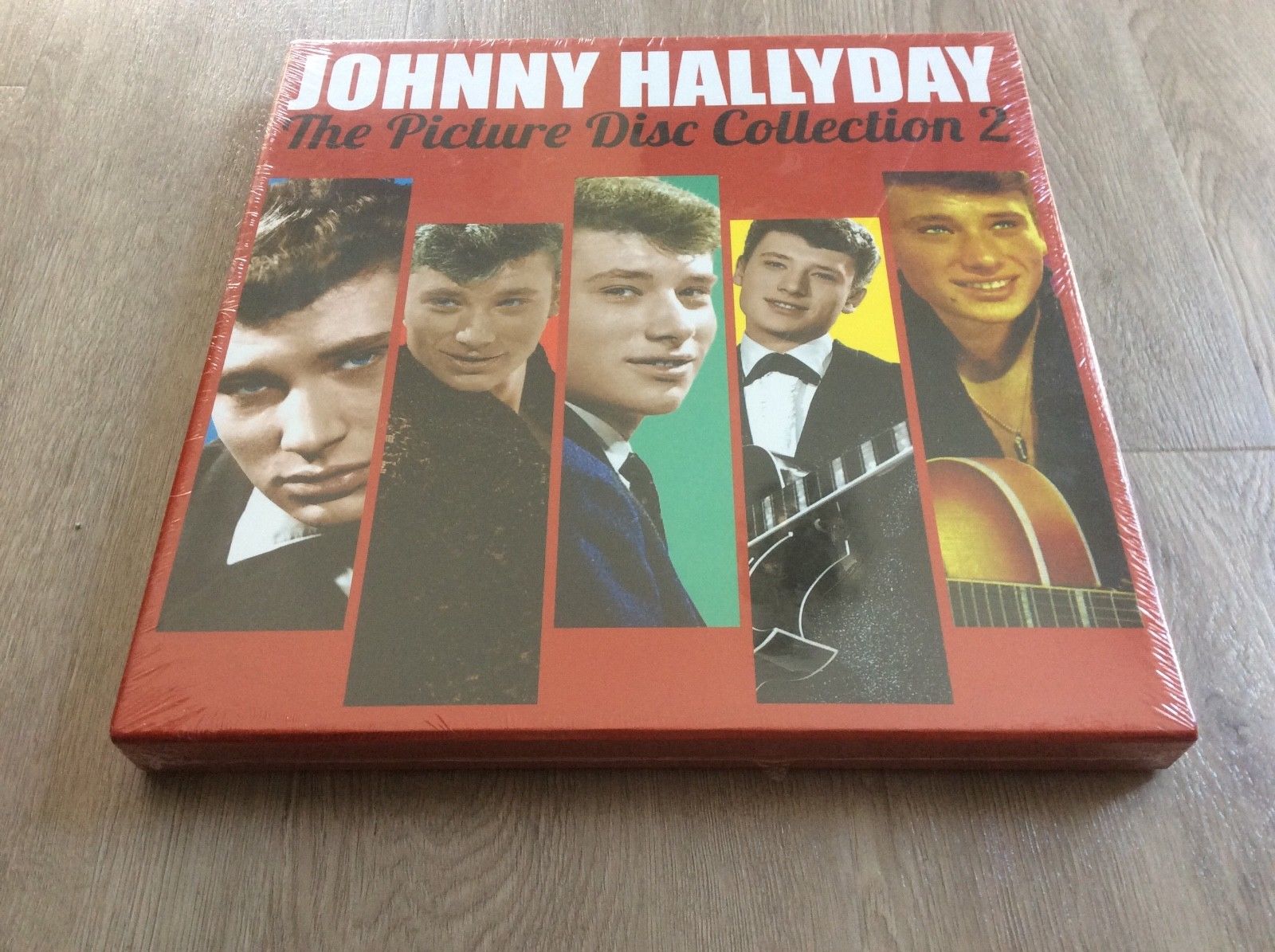 popsike.com - COFFRET THE PICTURE JOHNNY HALLYDAY - auction details