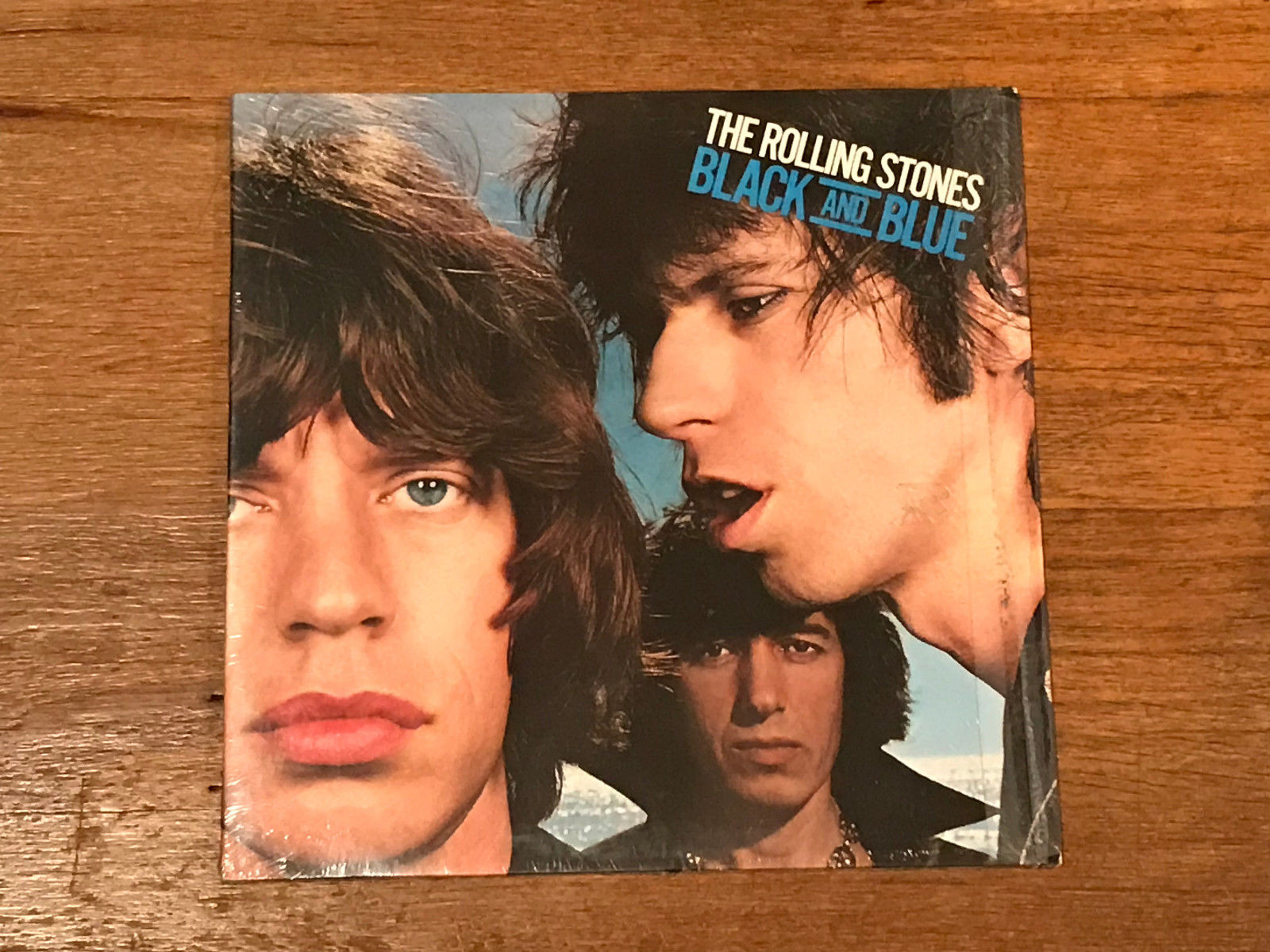 popsike.com - Rolling Stones LP in SHRINK w/ Hype Sticker - Black and Blue - COC 79104 1976 ...