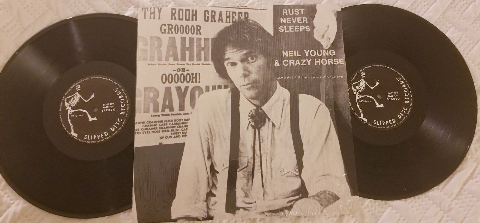 popsike.com - Rare : Neil Young Crazy Horse 1978 Slipped Disc 979 - auction details