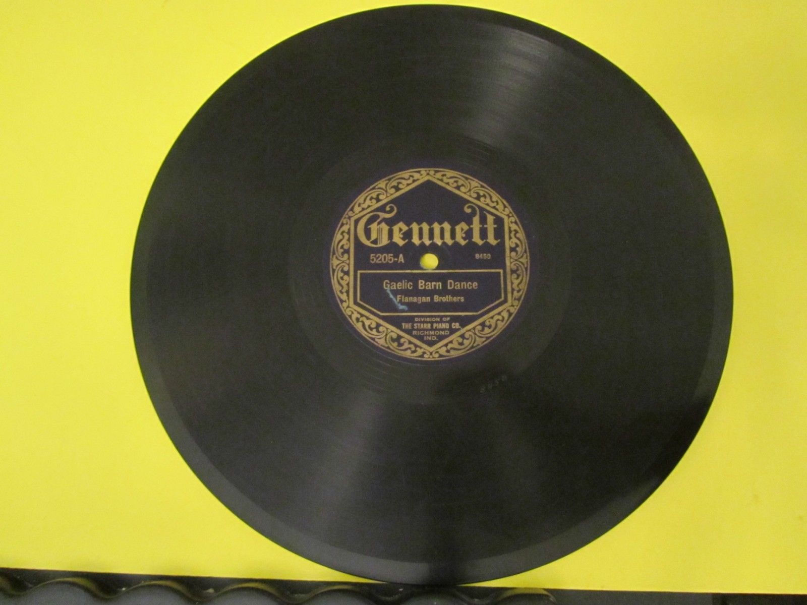 popsike.com - VHTF CELTIC IRISH 78 Flanagan Bros. Gennett 5205 Gaelic ...