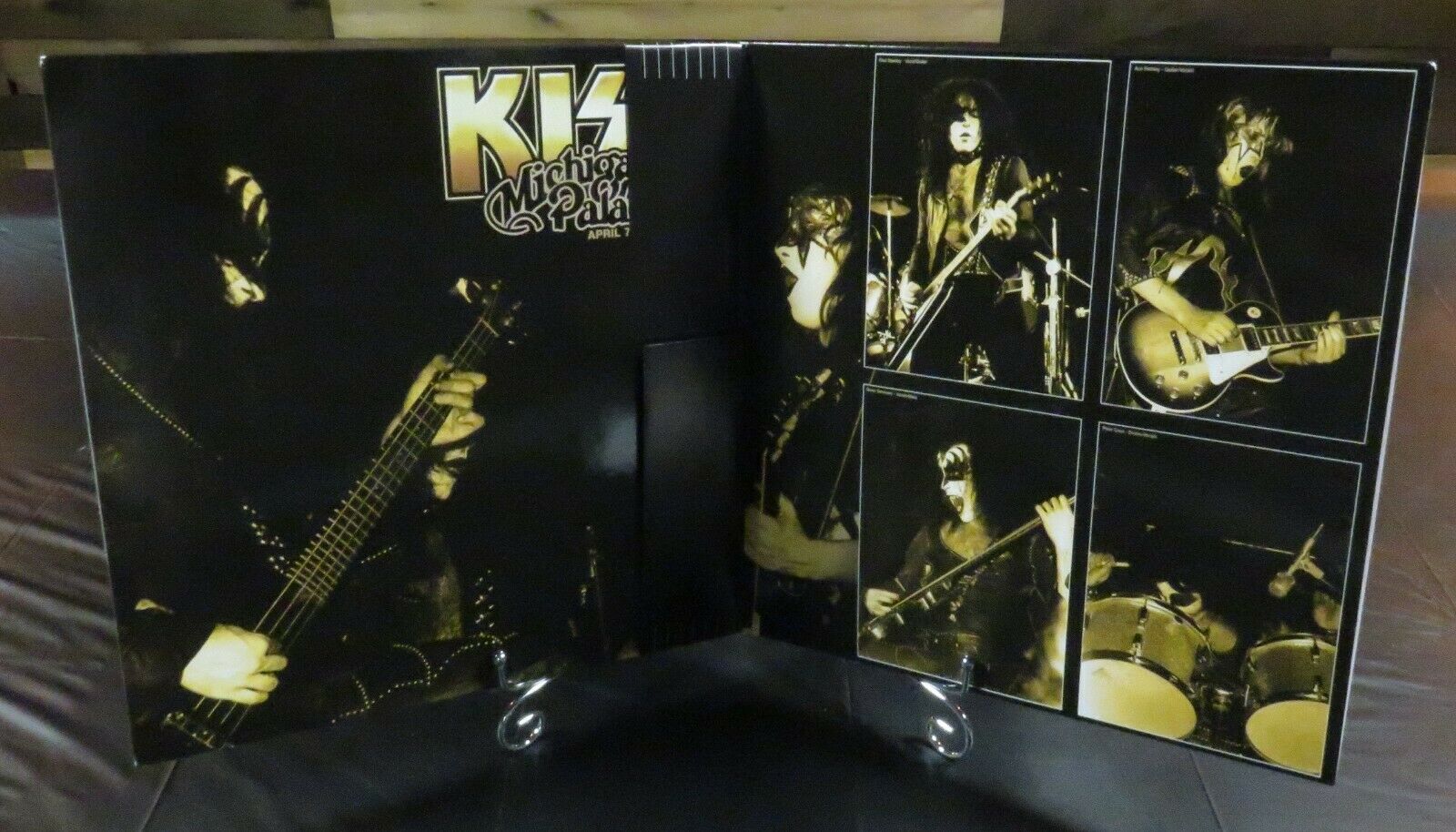 popsike.com - Kiss - Gold - 1LP Red Marble Vinyl, OBI, Gatefold and ...