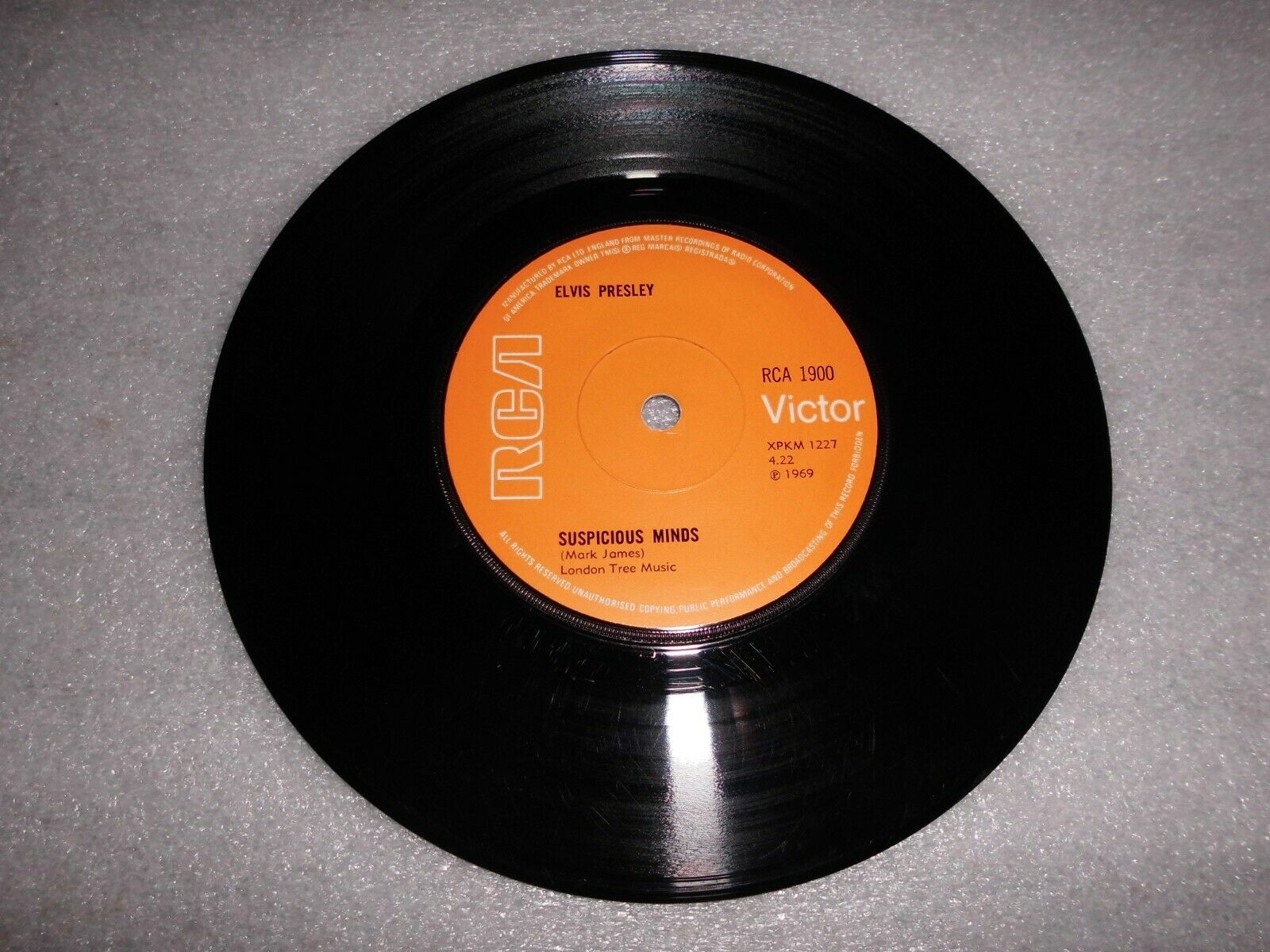 popsike.com - Elvis Presley ' Suspicious Minds ' 7" Vinyl Single With P ...