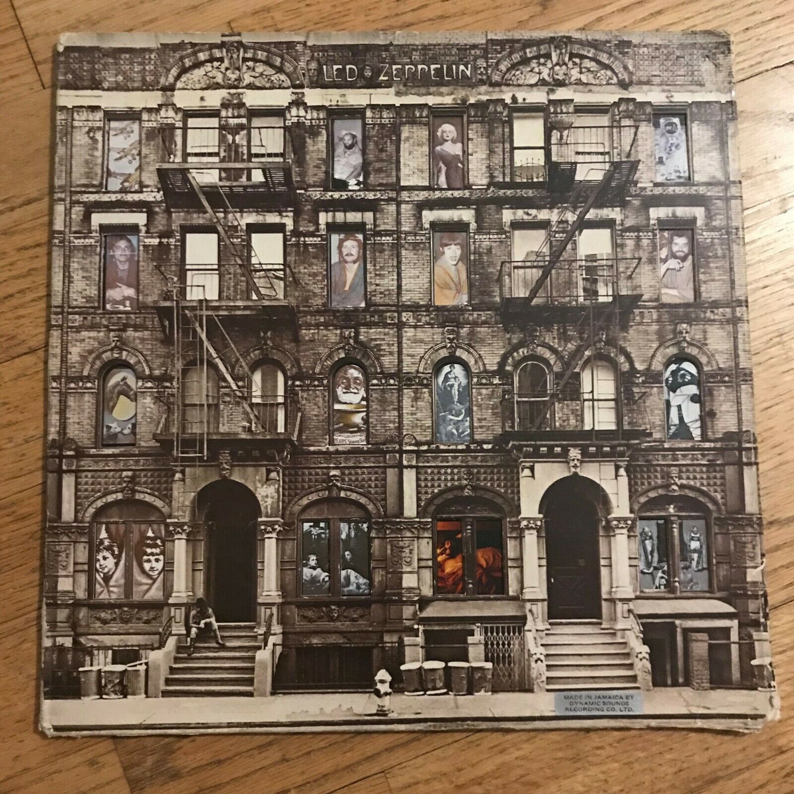 popsike.com - LED ZEPPELIN - Physical Graffiti LP - RARE JAMAICAN PRESSING - Dynamic Sounds ...
