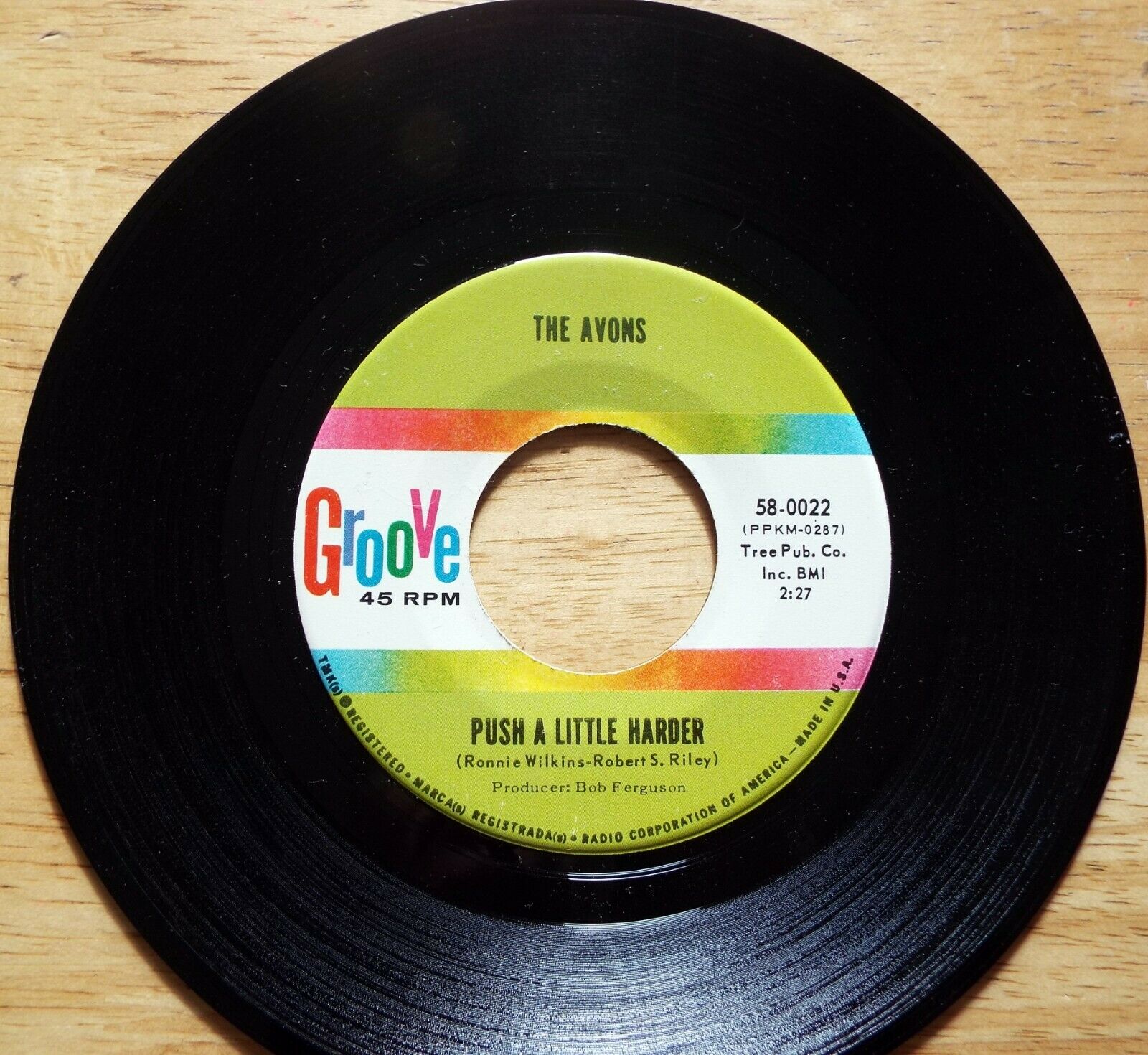 popsike.com - THE AVONS Push A Little Harder / Oh, Gee Baby - GROOVE 58 ...