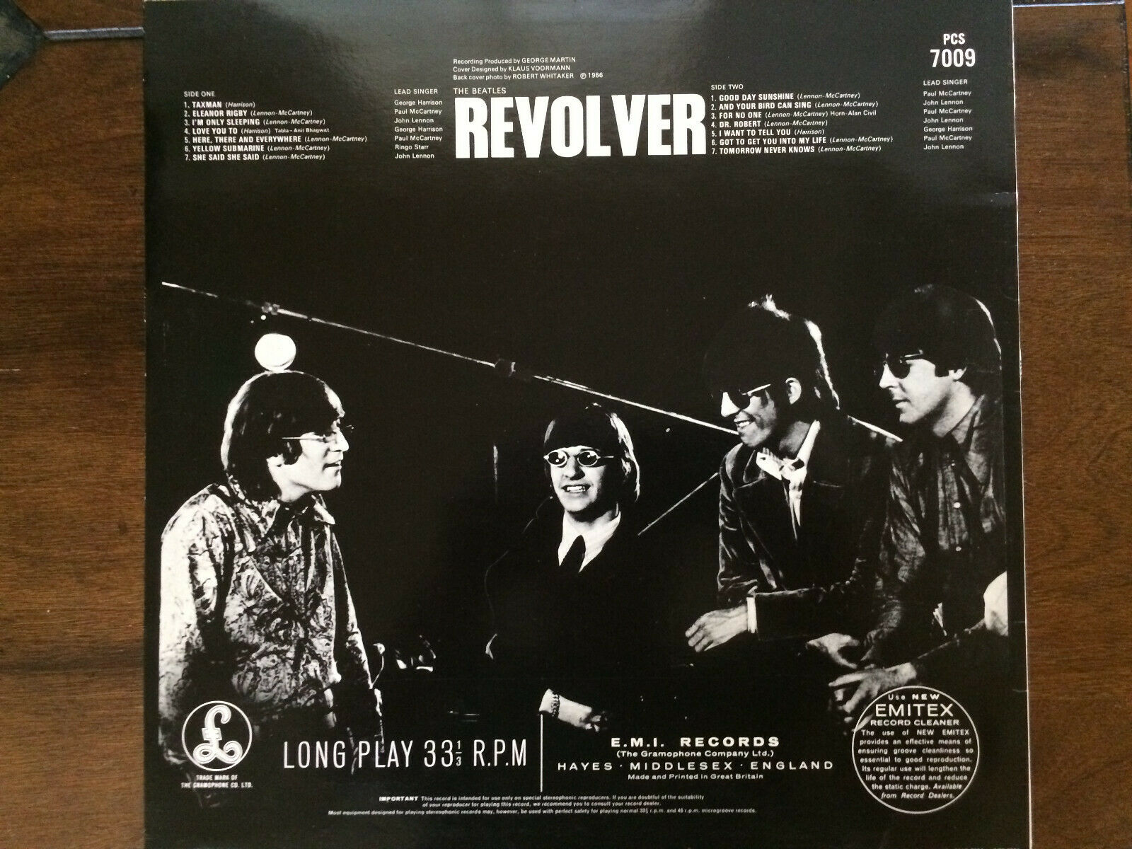 popsike.com - Beatles Revolver - UK Revolver 1980 release NM - auction ...