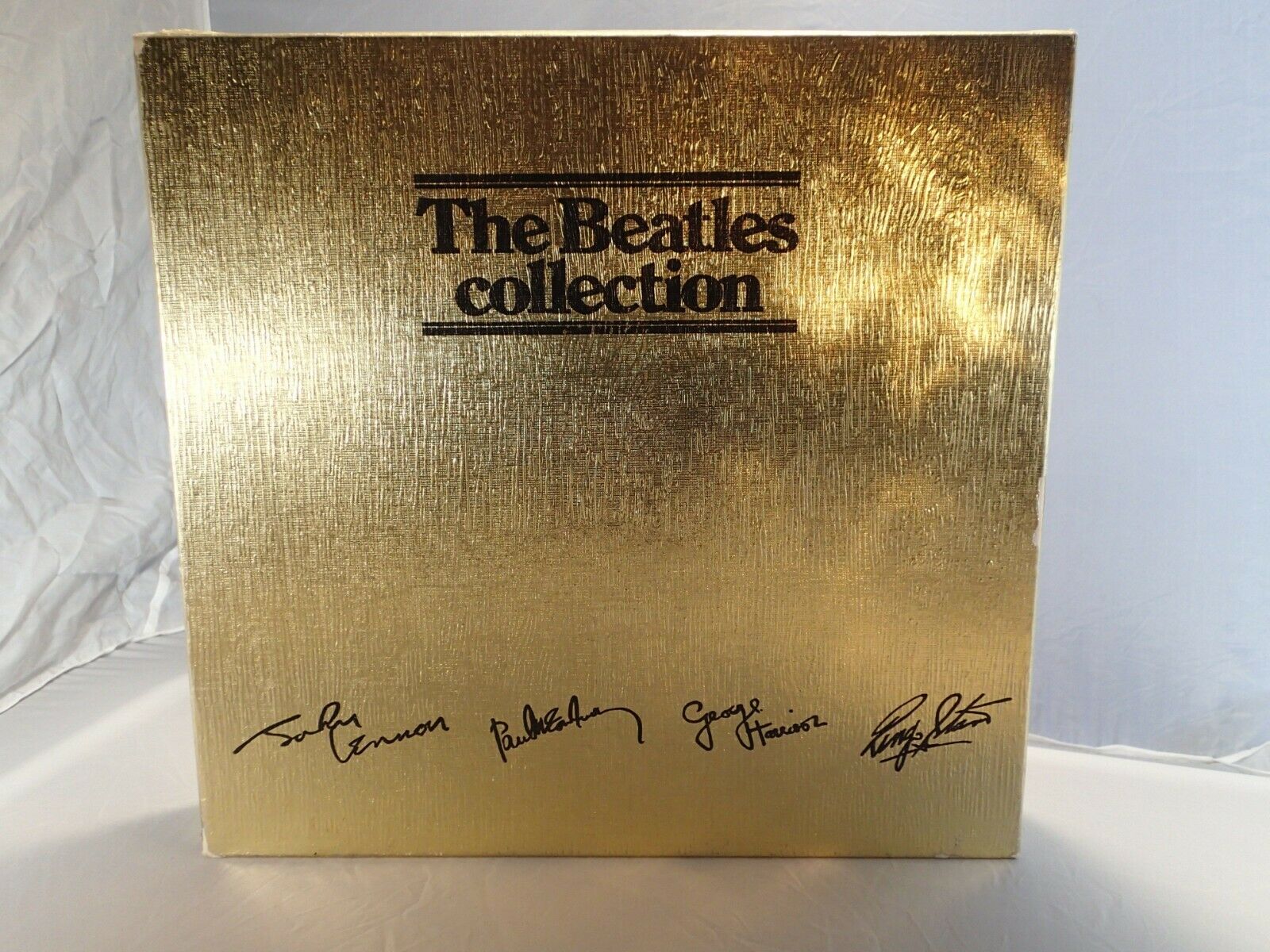 popsike.com - THE BEATLES Gold Box Set Collection 14 LPs all MINT 1978 ...