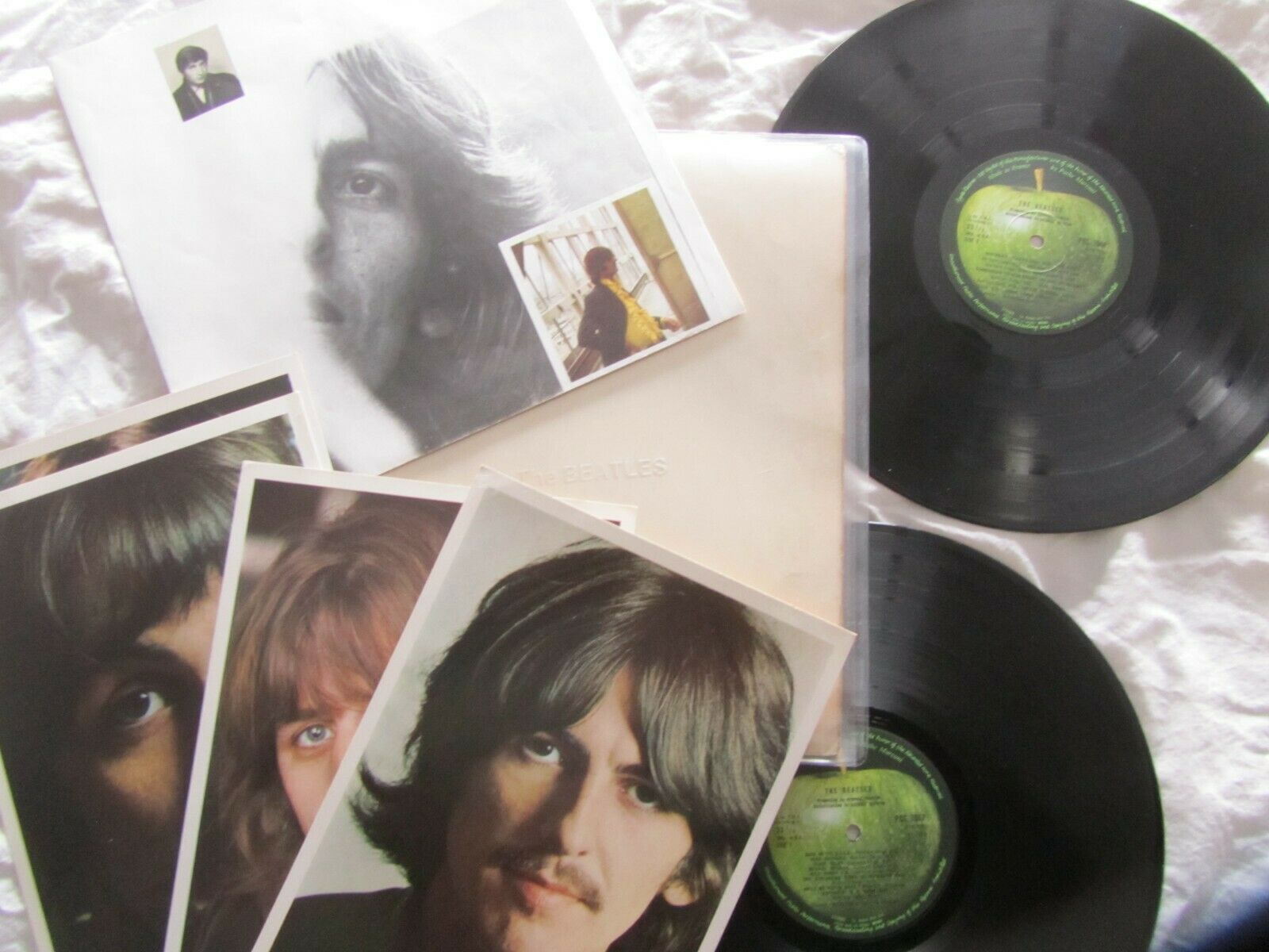 popsike.com - THE BEATLES The White Album FRENCH / UK 2 x LP SET ...