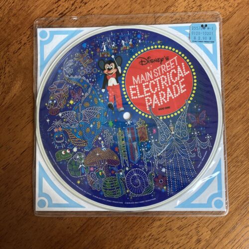 popsike.com - Disney Main Street Electrical Parade 1977 5-WD 7" Picture ...