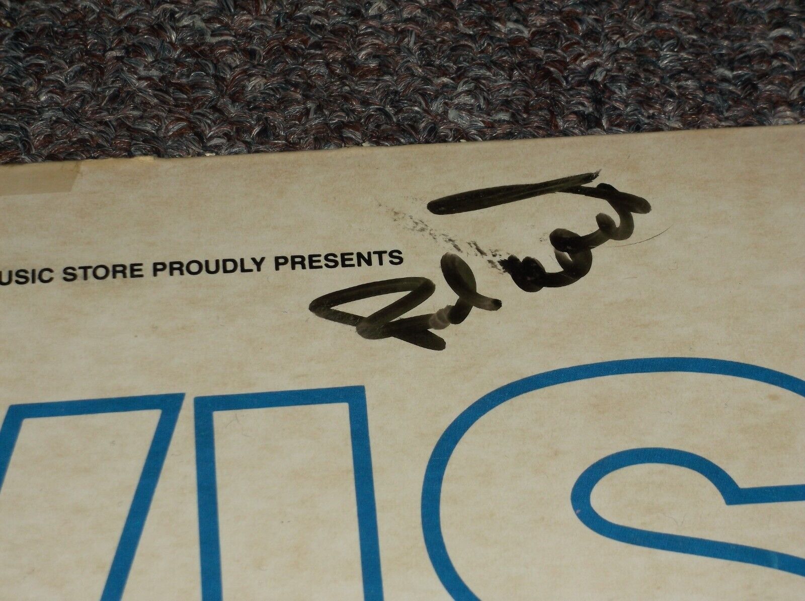 popsike.com - Elvis Presley Rock 'N Roll Forever LP 1981 RCA DML 1-0437 ...