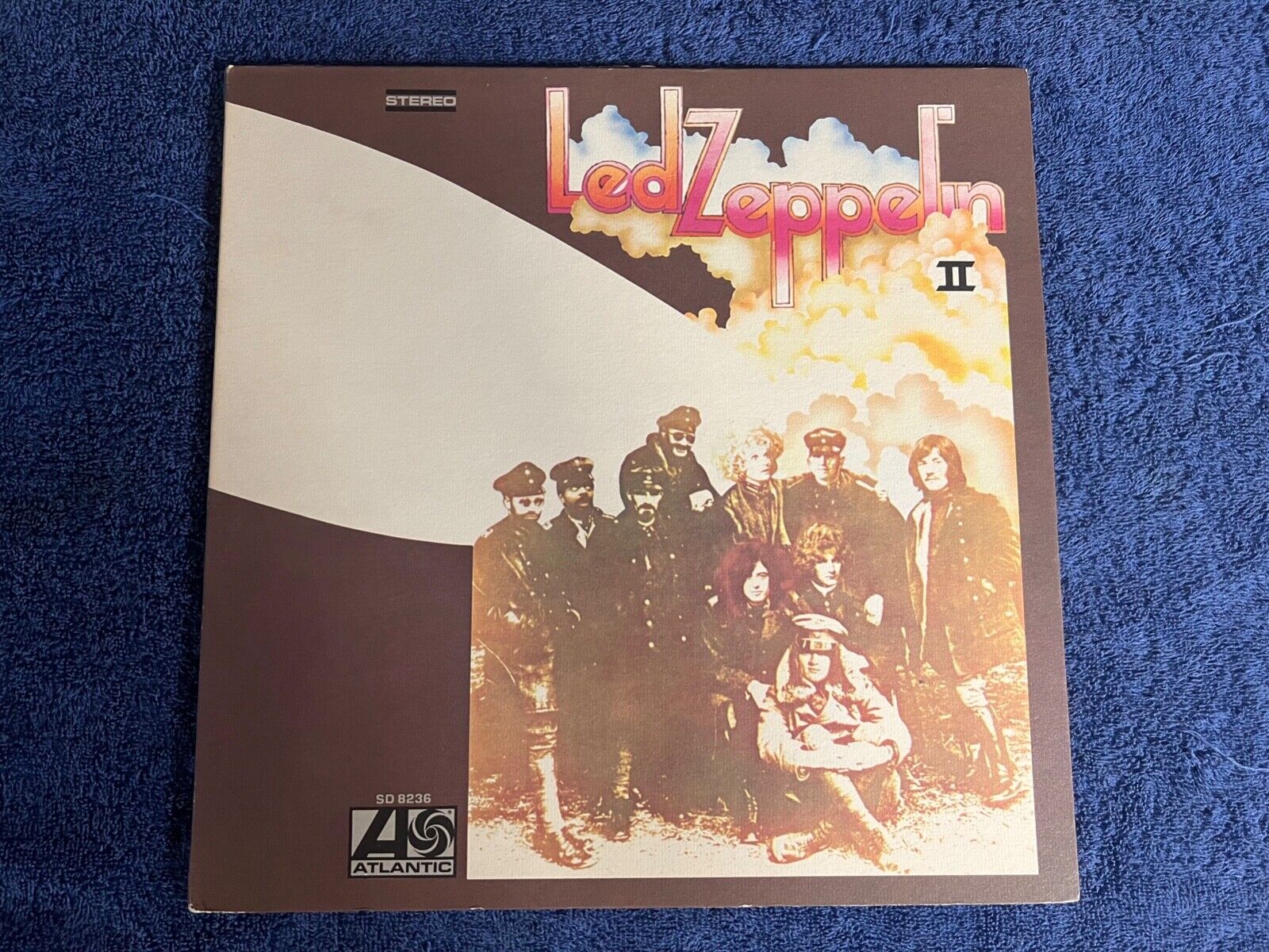 popsike.com - Led Zeppelin II' 1969 Original Presswell RL SS pressing ...