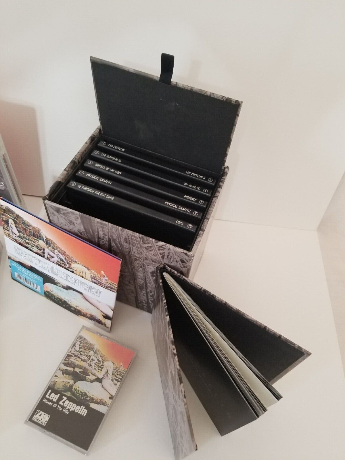 popsike.com - Led Zeppelin - The Complete Studio Recordings 10 C.D. Box ...