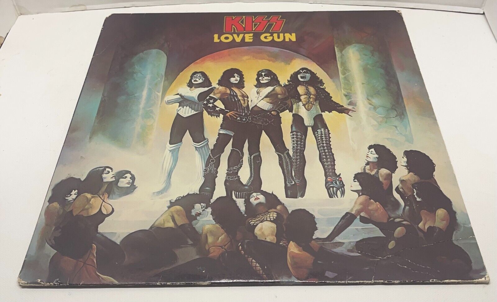 popsike.com - KISS LOVE GUN 1ST PRESSING w/ RARE POP GUN & INSERT 1977 ...