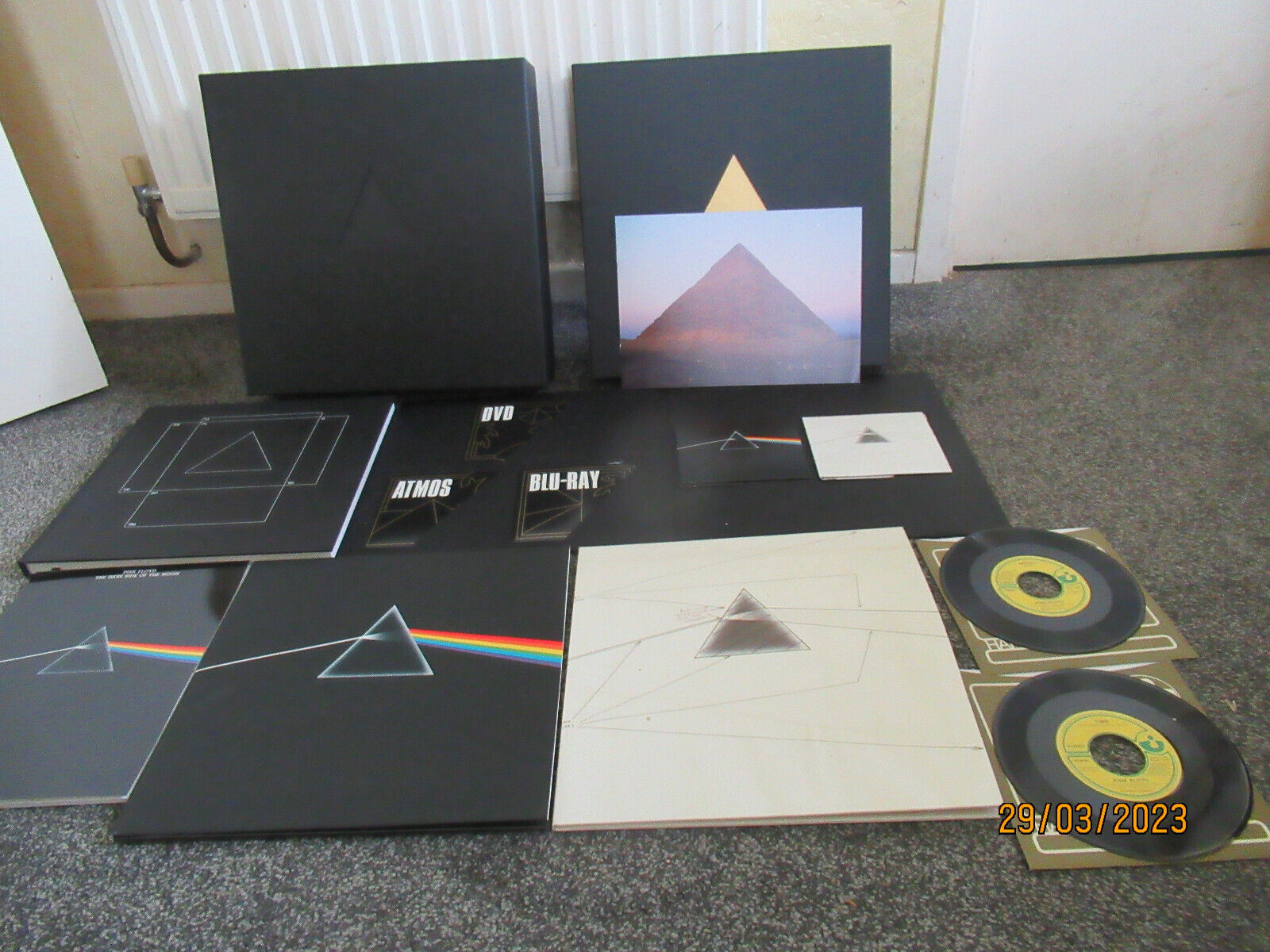 popsike.com - The Dark Side Of The Moon - 50th Anniversary Box Set ...