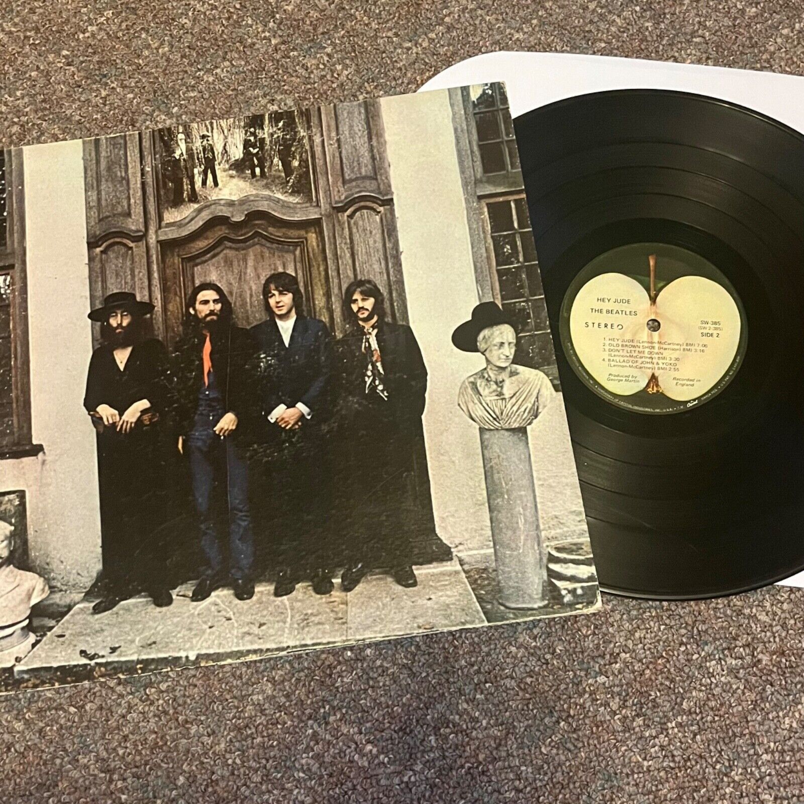popsike.com - The Beatles "Hey Jude" LP SW-385 Apple w/Capitol Logo ...