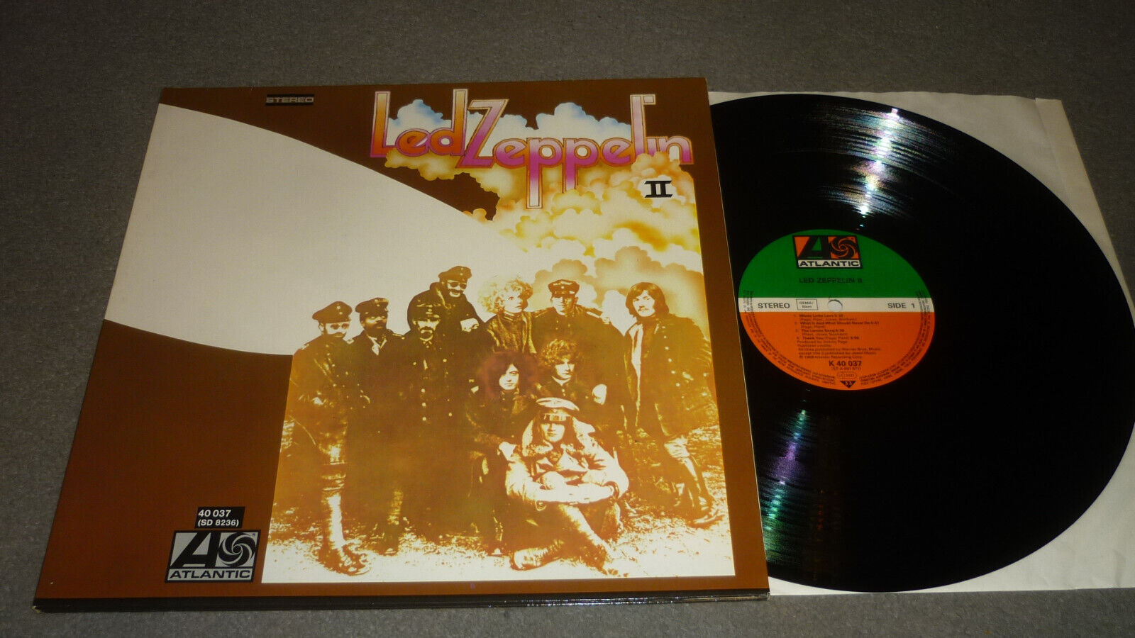 popsike.com - Led Zeppelin - II - Atlantic 40037 (SD8236) Germany ...