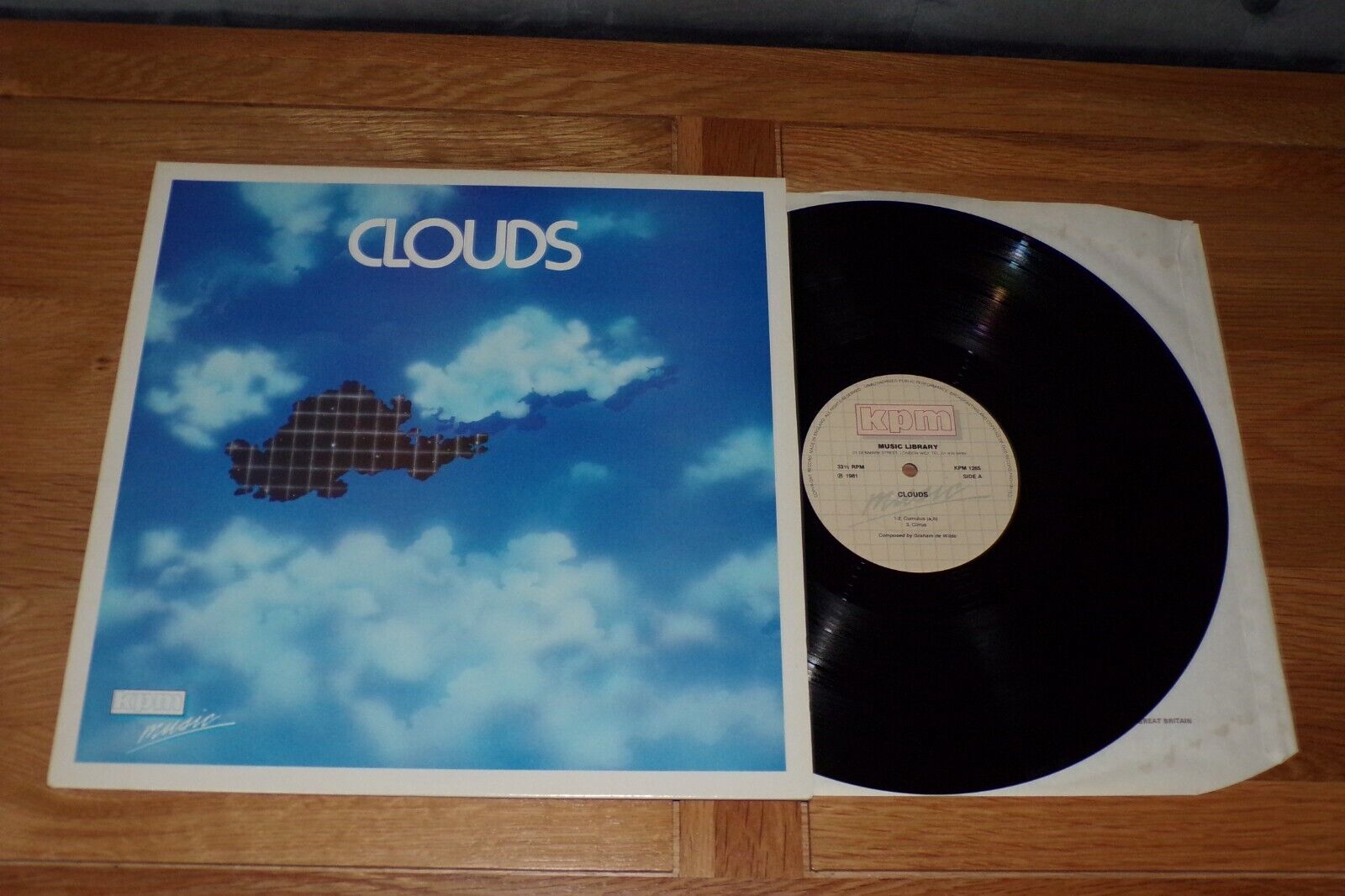 popsike.com - CLOUDS - GRAHAM DE WILDE - UK KPM MUSIC - 1981. - auction ...