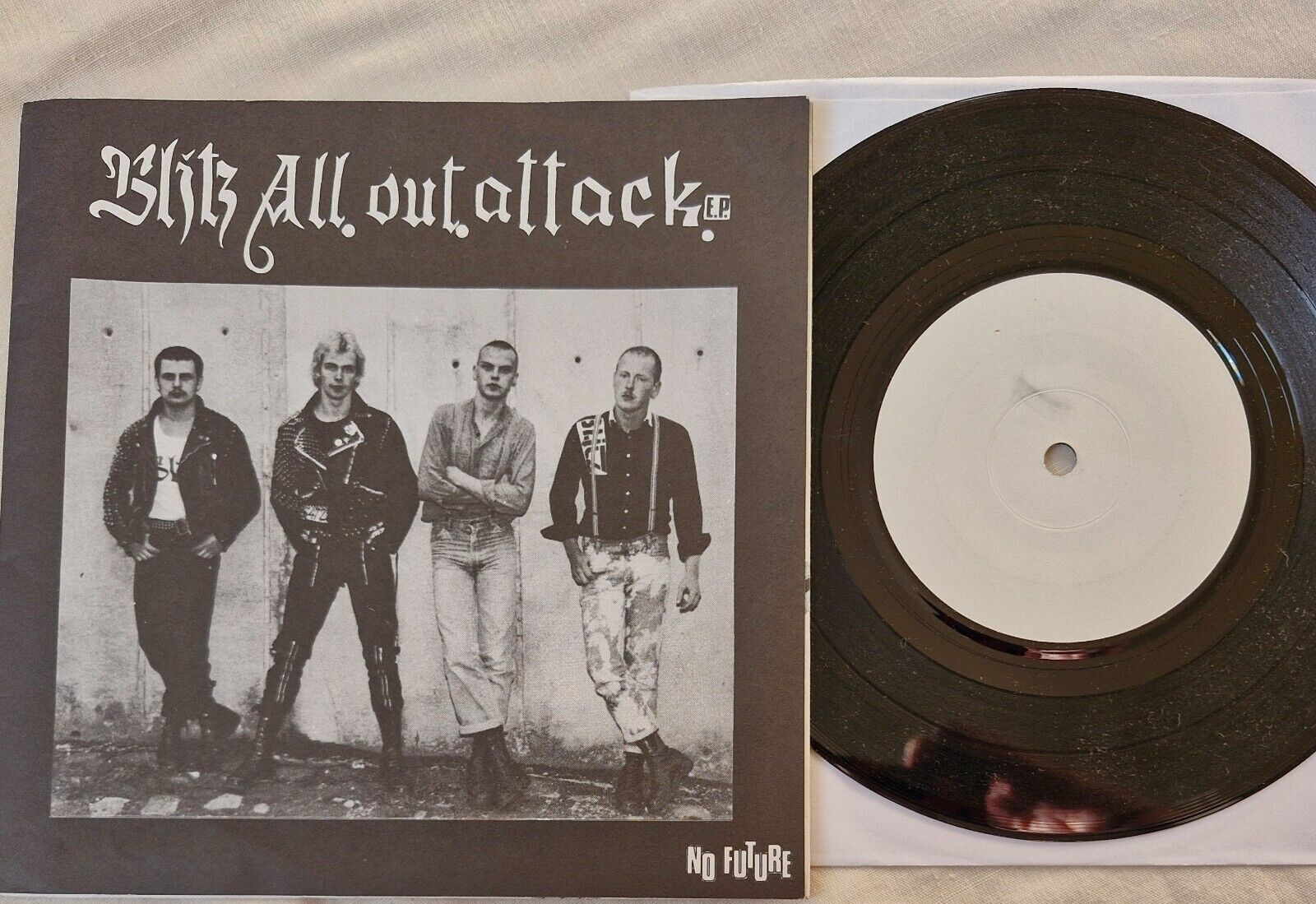 popsike.com - BLITZ - ALL OUT ATTACK EP SOMEONES GONNA DIE + INSERT ...