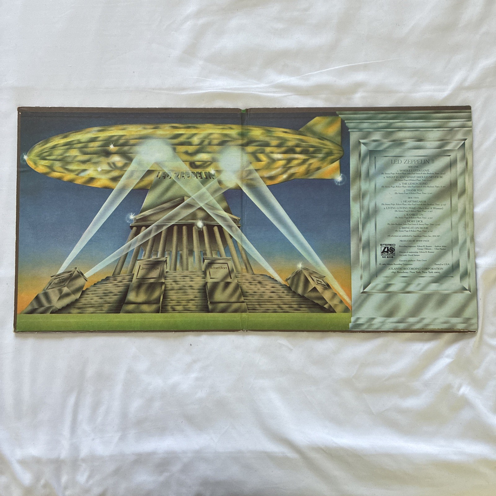 popsike.com - Led Zeppelin 2 RL SS Hot Mix Vinyl Lp Robert Ludwig RARE ...
