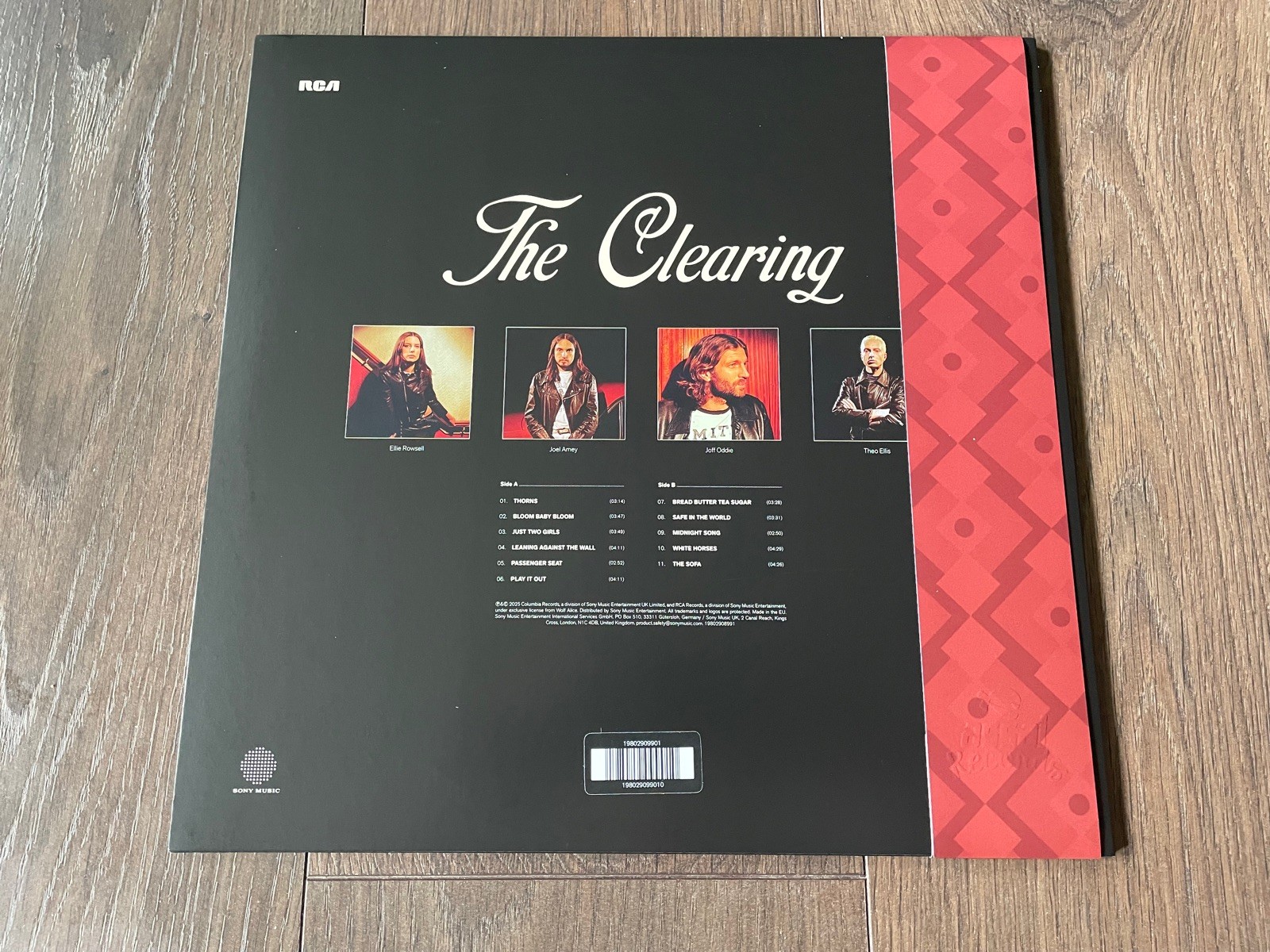 popsike.com - WOLF ALICE The Clearing Vinyl LP SIGNED Obi Edition Bone ...