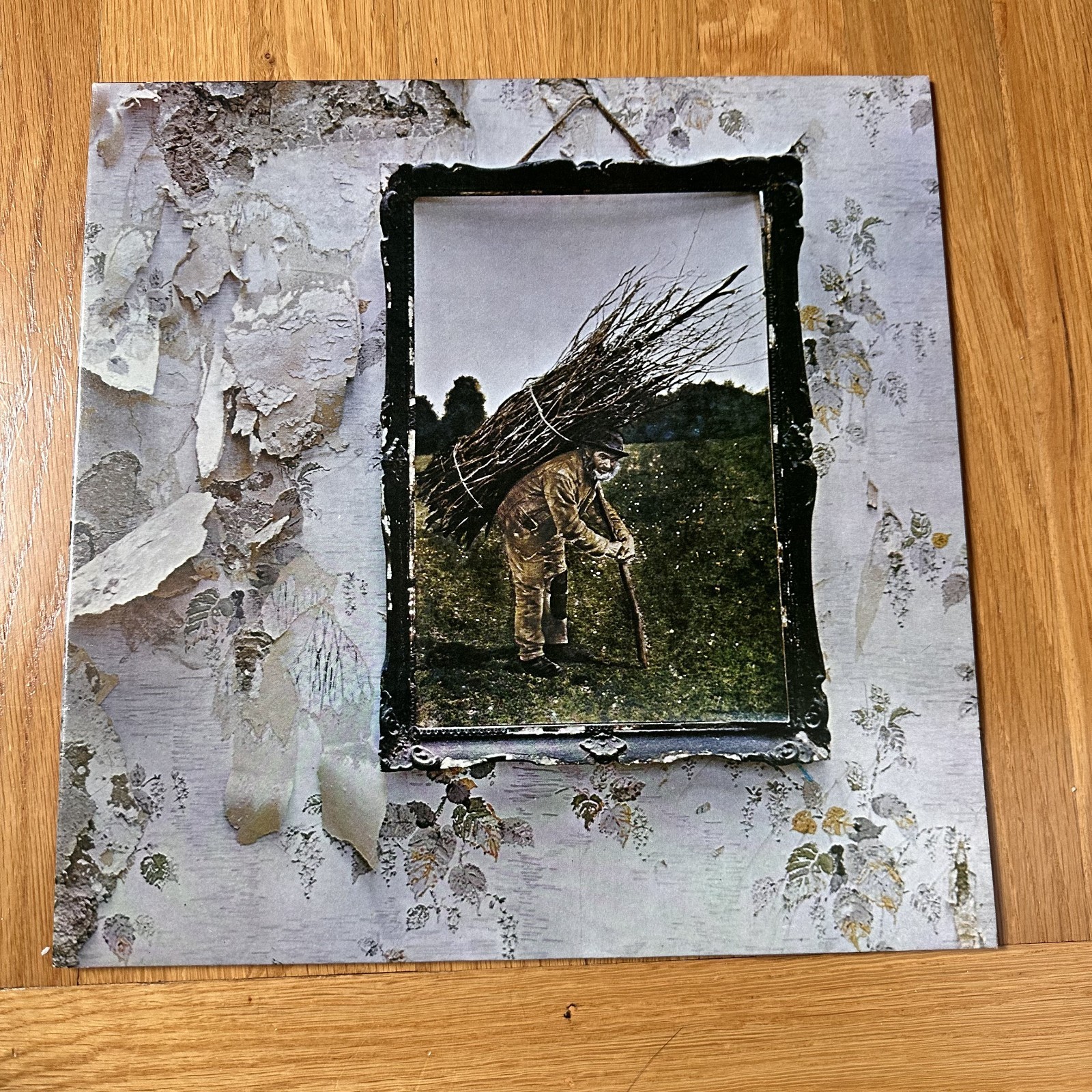 popsike.com - Led Zeppelin IV LP – Hybrid 1977 Pecko Duck Atlantic ...